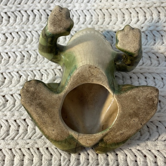Art | Vintage Porcelain Pottery Green Frog Figurine | Poshmark